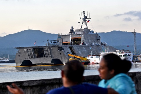 The Fiji TimesUS combat ship berths in Fiji - The Fiji Times